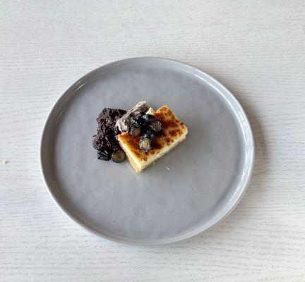 Latitudes Restaurant and Bar, 3455 Biddle Ave, Wyandotte, MI 48192, US - MapQuest